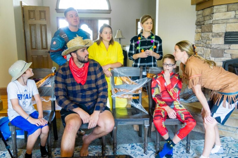 24 Halloween Family Feud Questions & Answers - Play Party Plan