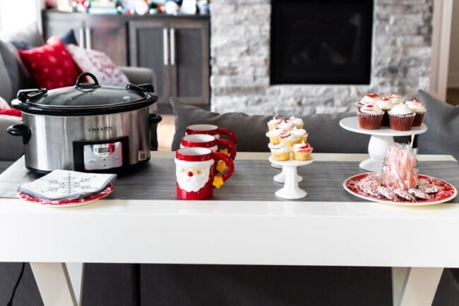 Easy Christmas Party Ideas to Amp Up Your Festivities - Play Party Plan