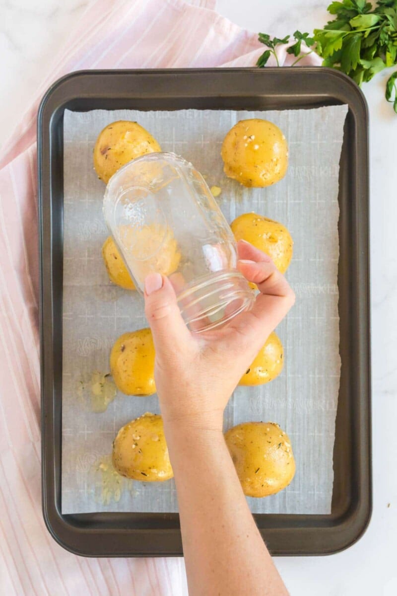 The Best Crispy Smashed Potates - Play Party Plan