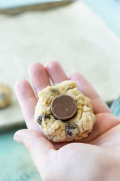 Chocolate Chip Rolo Cookies - Play Party Plan