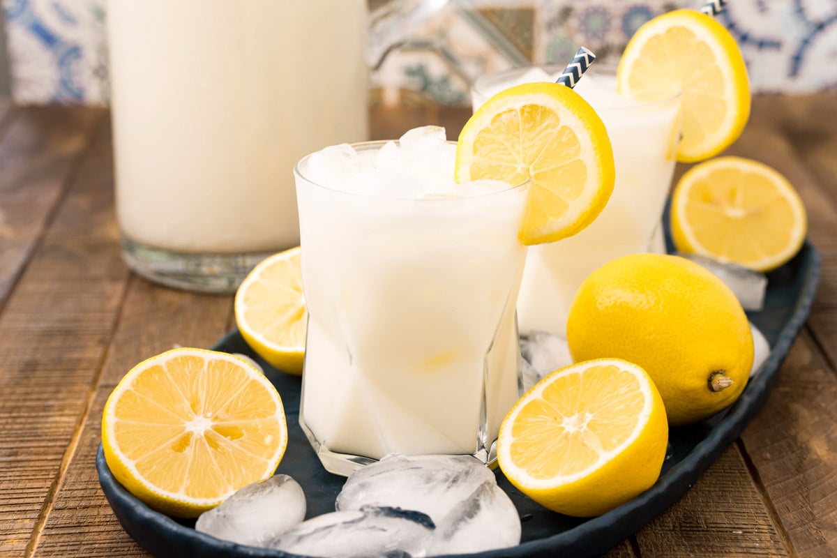 Easy Creamy Lemonade Recipe for Summer - Play Party Plan