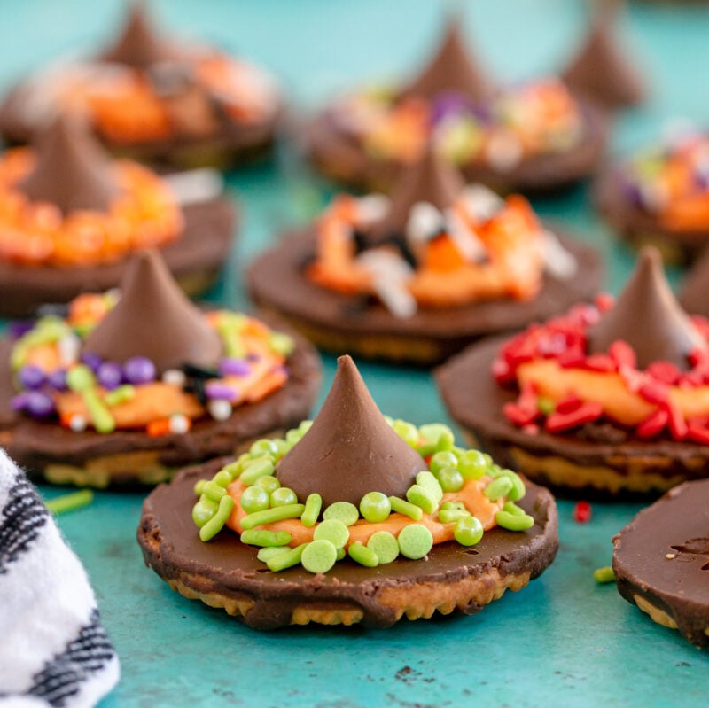 Easy Witch Hat Cookies for Halloween - Play Party Plan