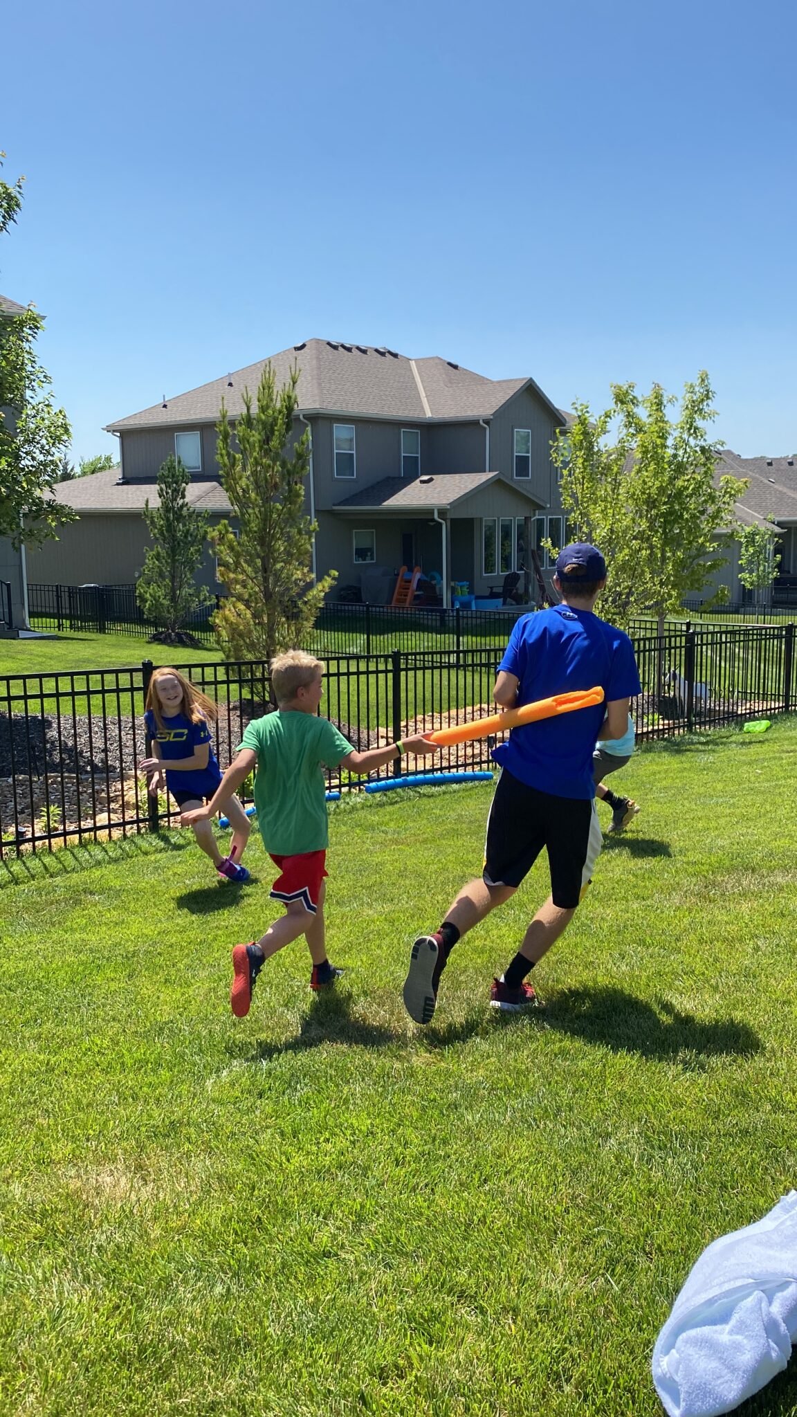 47 Best Outdoor Games to Try in 2025 - Play Party Plan