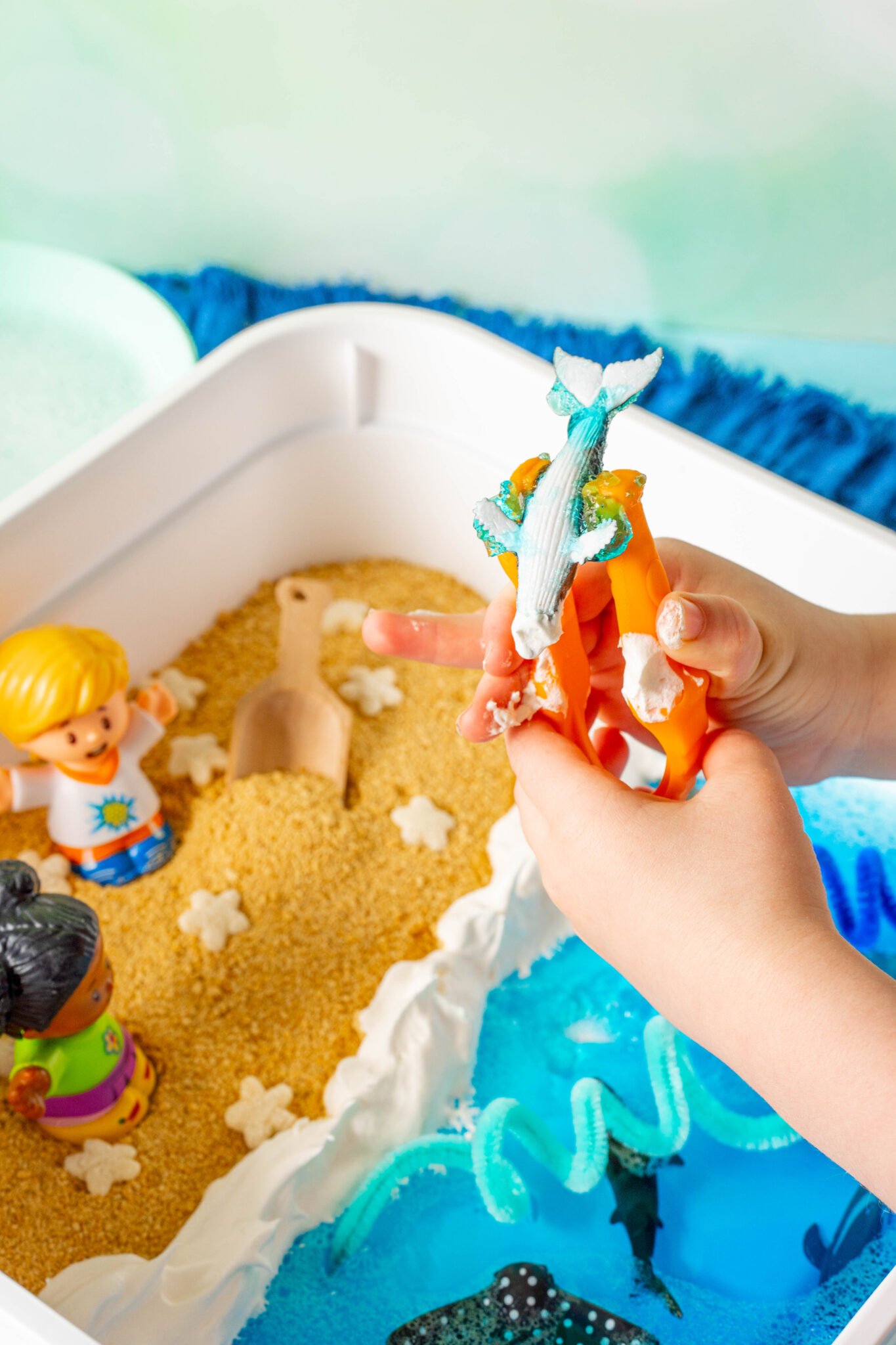 Easy DIY Ocean Sensory Bin for Kids - Play Party Plan