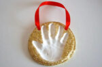 30 Easy Christmas Handprint Crafts for Kids - Play Party Plan