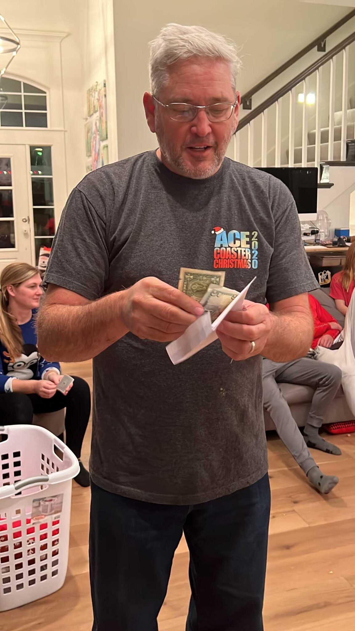 How to Play Let's Make A Deal Game at Home - Play Party Plan