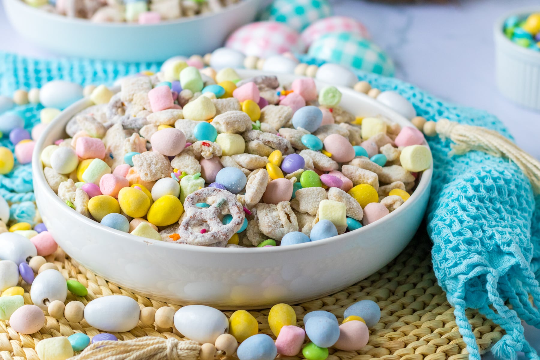 Easy Bunny Bait Easter Snack Mix Recipe - Play Party Plan
