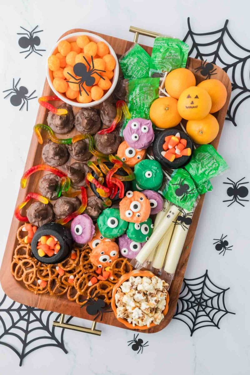 48 Easy Halloween Party Snacks for School - Play Party Plan