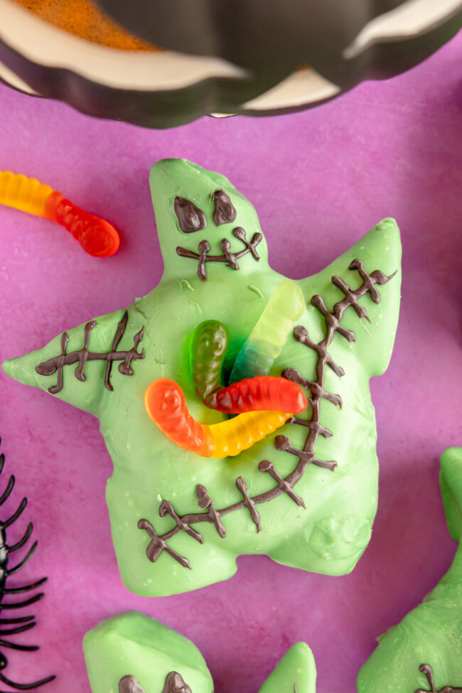 Oogie Boogie Donuts (Disney Copycat Recipe) - Play Party Plan