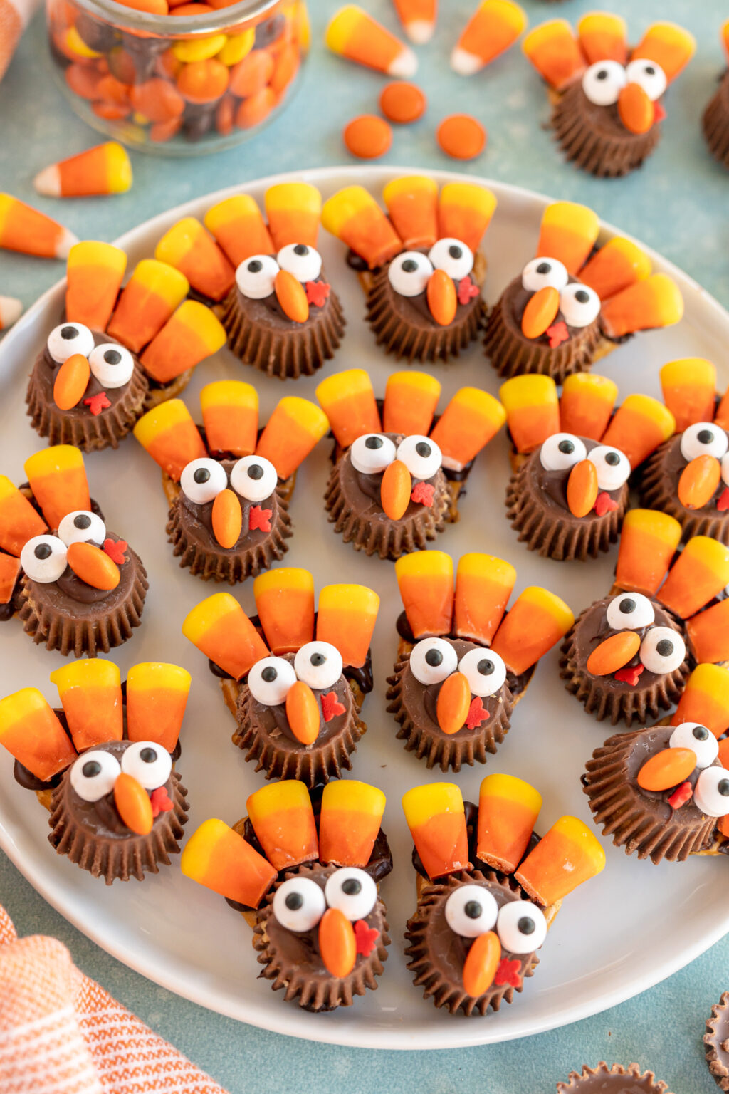Easy Chocolate Turkey Treats - Play Party Plan