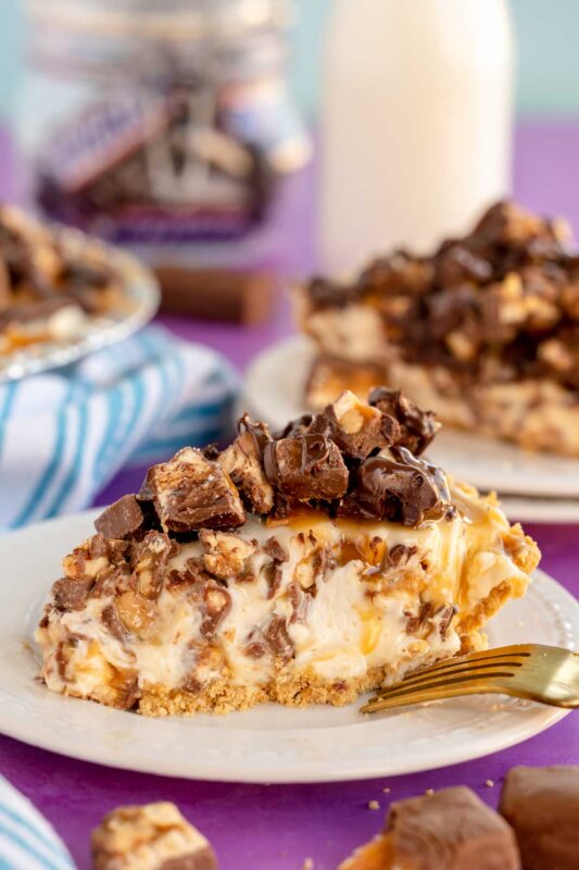 Easy No Bake Snickers Pie Recipe - Play Party Plan