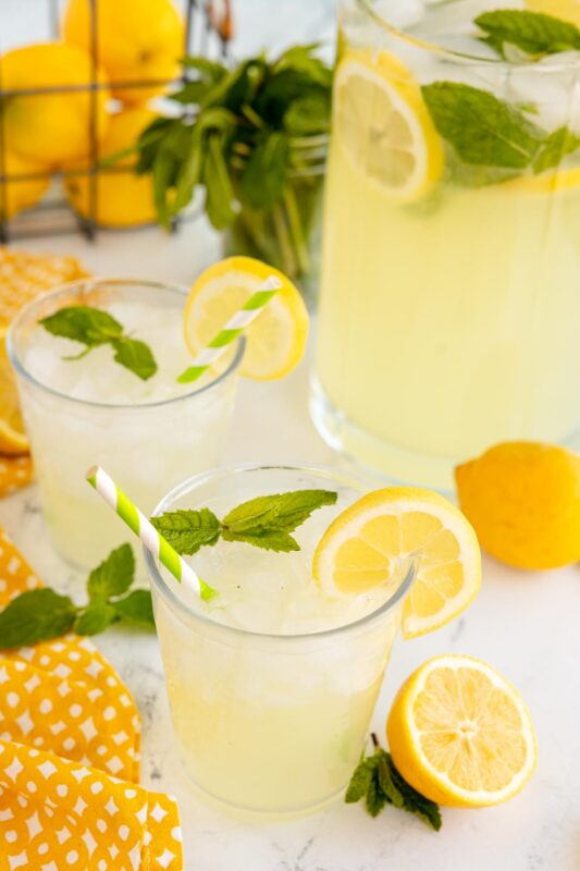 Easy Mint Lemonade - Play Party Plan