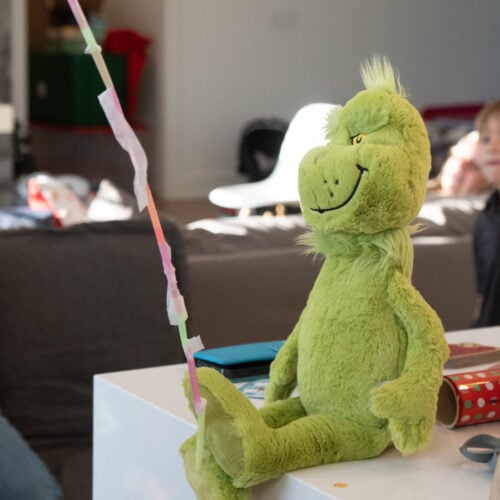 40 Hilarious Christmas Party Games You Have to Try - Play Party Plan